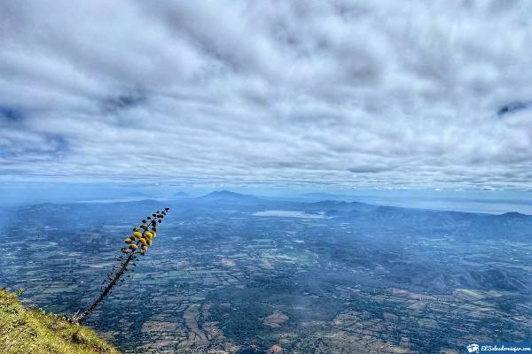 CHAPARRASTIQUE VOLCANO » What to see. Adventure. – El Salvador Travel