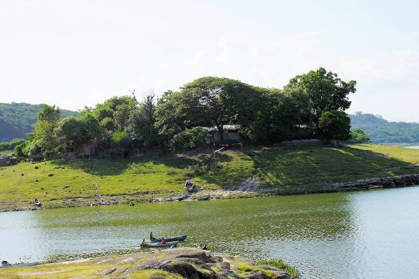 LAKE SUCHITLÁN » What to Do. Attractive experience – El Salvador Travel